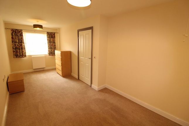 Apt 42, Beacon Court, Off Charles Hayward Drive, Wolverhampton/Sedgley ...