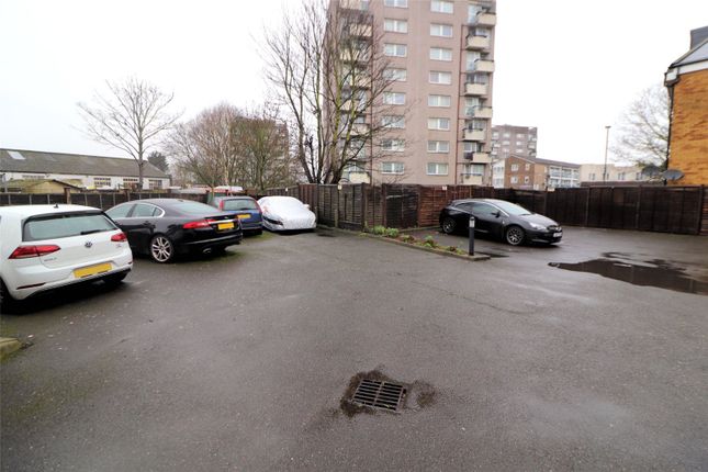 Erith Road, Northumberland Heath, Kent DA8, 2 bedroom flat for sale ...