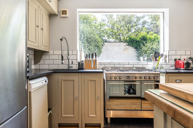 Brayfield Terrace, London N1, 2 bedroom detached house for sale ...