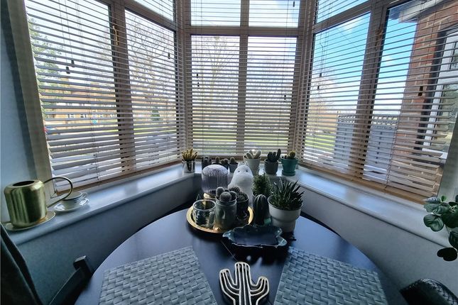 Cotmandene Crescent, St Pauls Cray, Kent BR5, 3 bedroom detached house ...