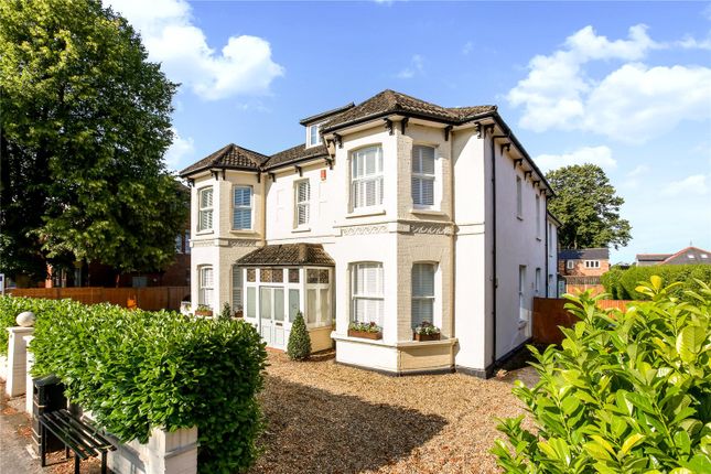 Homes For Sale In Farnborough Hampshire Buy Property In Farnborough