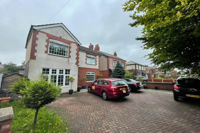 Clipsley Lane Haydock St Helens Merseyside Wa11 3 Bedroom Detached