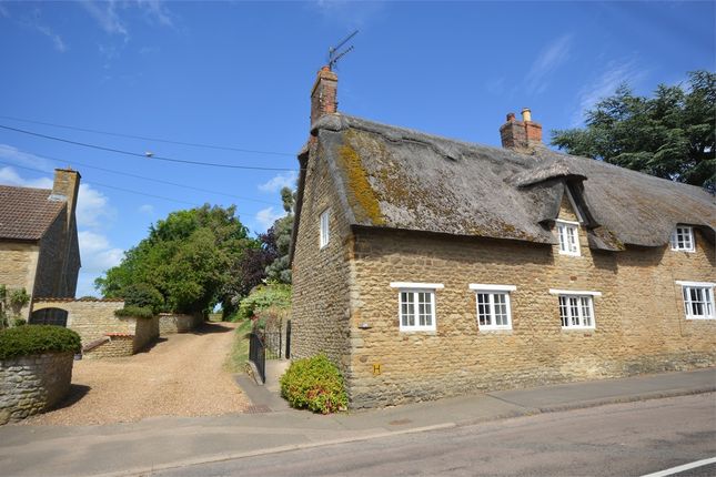 High Street, Great Doddington, Northamptonshire NN29, 2 bedroom cottage ...