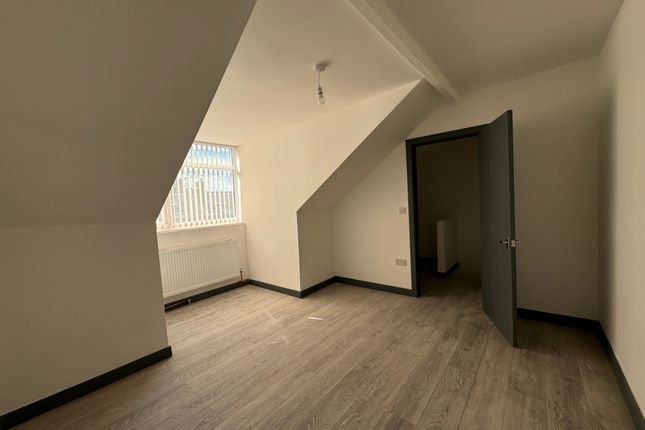 Sandhurst Terrace, Leeds LS8, 2 bedroom terraced house for sale ...