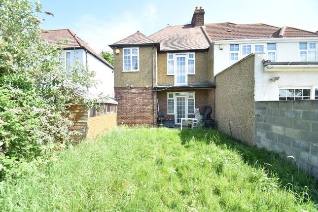 Sutton Lane Hounslow Tw3 3 Bedroom Semi Detached House For Sale