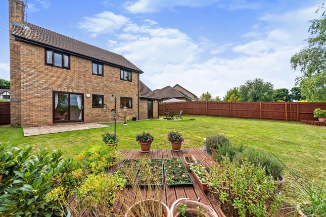 Grove Farm Road, Grovesend, Swansea SA4, 4 bedroom detached house for ...