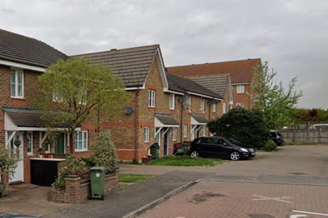 Arden Close, Thamesmead, London SE28, 2 bedroom terraced house to rent ...
