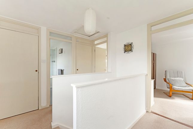 Doon Road Kirkintilloch Glasgow G66 3 Bedroom Terraced House For