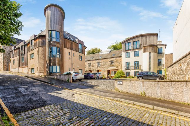 12 Lochend Close, Old Town, Edinburgh EH8, 2 bedroom mews house for ...
