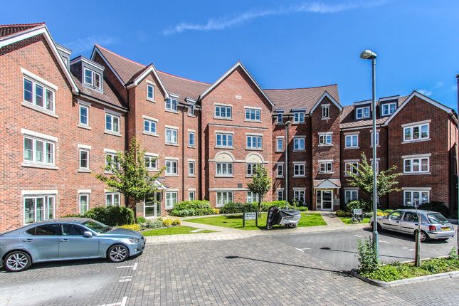 2 bed flat for sale in Lockhart Road, Watford WD17 - Zoopla