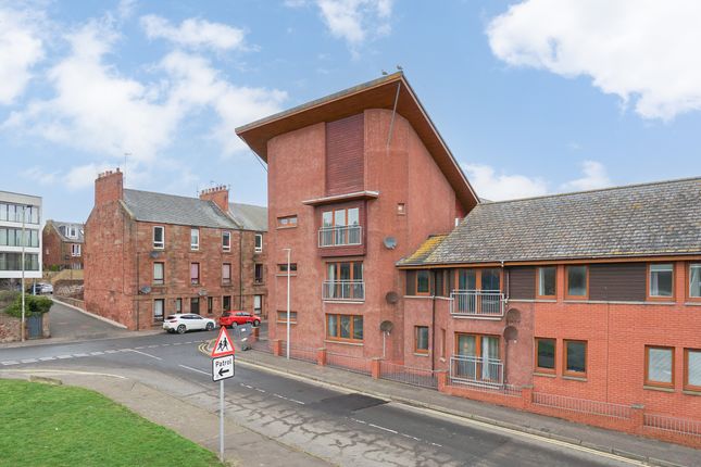 Millgate Loan, Arbroath DD11, 2 bedroom flat for sale - 69584189 ...