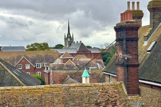 Flat, Voile House, Preston Street, Faversham ME13, 2 bedroom flat to ...