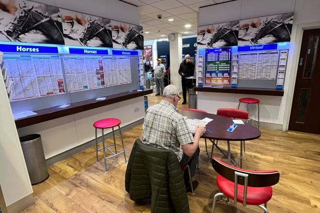 High Street, Falkirk FK1, retail premises for sale - 64712536 ...