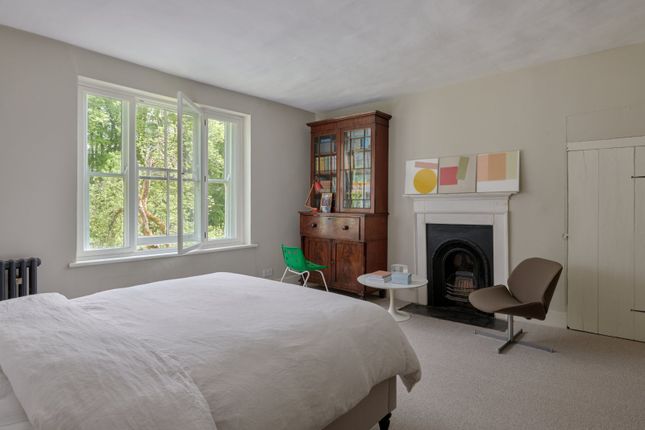 Tunworth, Basingstoke, Hampshire RG25, 5 bedroom detached house for ...