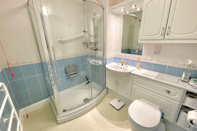 The Street, Rustington, West Sussex BN16, 1 bedroom flat for sale ...