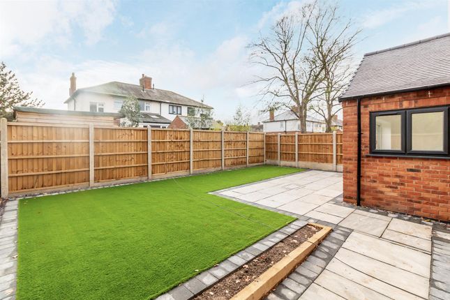 Bingham Road, Cotgrave, Nottingham NG12, 2 bedroom detached bungalow ...