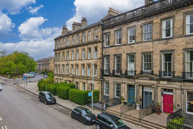 Brunton Place, Edinburgh EH7, 4 bedroom flat for sale - 70242802 ...