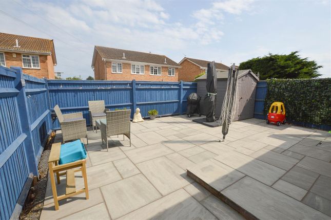 Ashington Road Eastbourne Bn22 4 Bedroom End Terrace House For Sale
