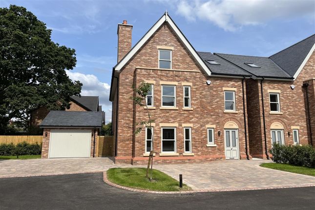 Albert Close, Cheadle Hulme, Cheadle SK8, 5 bedroom detached house for ...