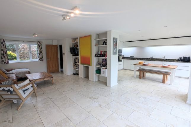 Vine Cottages, Hampton Lucy, Warwick CV35, 4 bedroom semi-detached ...