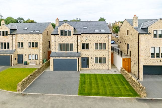 Bankwood Croft, Holywell Green, Halifax HX4, 5 bedroom detached house ...