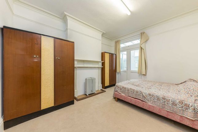 Waldegrave Road London W5 3 Bedroom Property For Sale 69231477