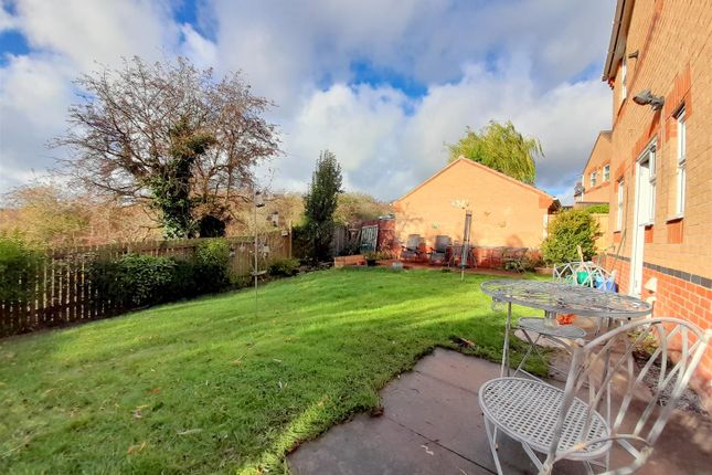 Florence Close, Pleasley, Mansfield NG19, 4 bedroom detached house for ...