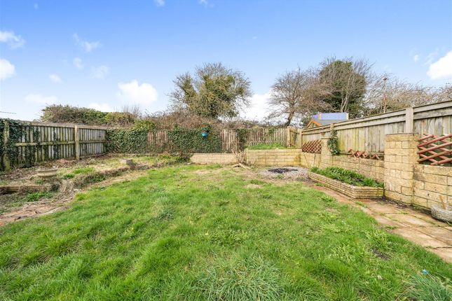 Pencaerfenni Park, Crofty, Swansea SA4, 3 bedroom detached bungalow for ...