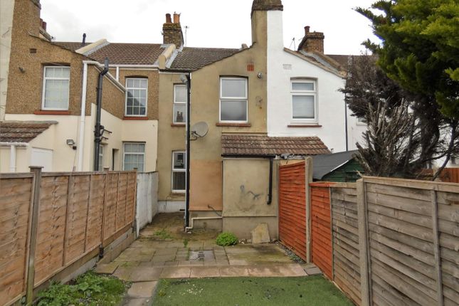 Stanley Road, Northfleet, Gravesend DA11, 2 bedroom terraced house for sale - 64386114 ...