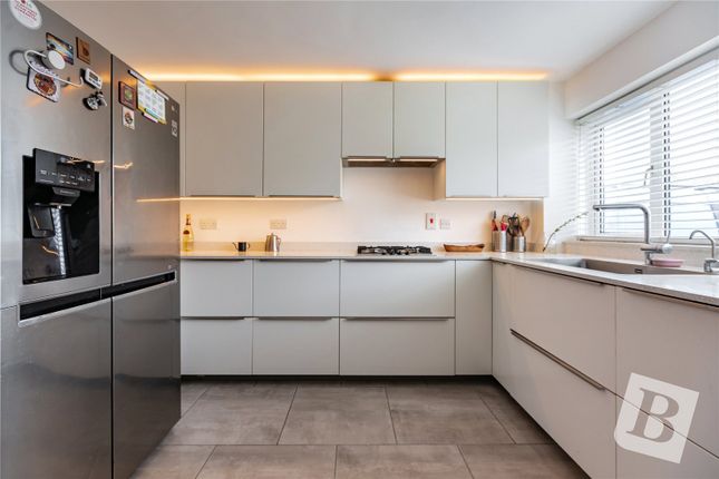 Whitmore Way, Basildon SS14, 3 bedroom terraced house for sale ...