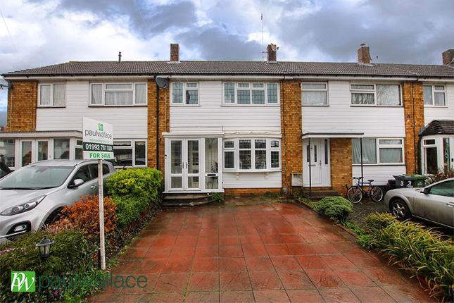 Southview Close, Cheshunt, Waltham Cross EN7, 3 bedroom terraced house ...