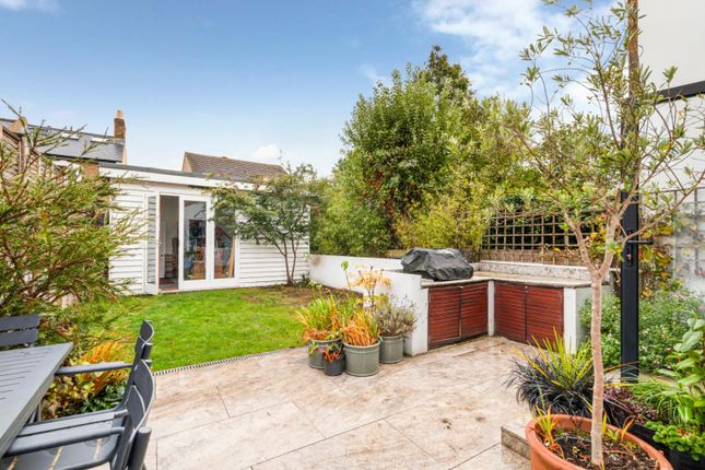 Clive Road, London SE21, 3 bedroom semi-detached house for sale ...