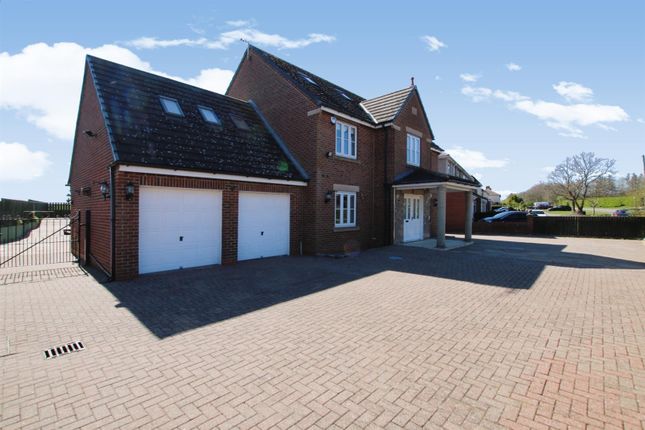 Photos of The Paddock, Toronto, Bishop Auckland DL14 - 64464274 ...