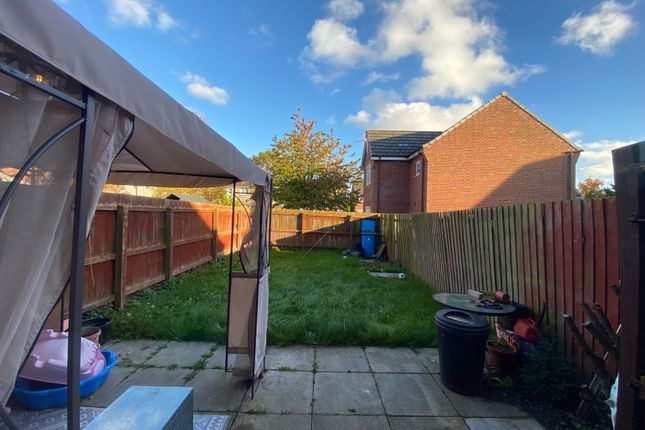 James Holt Avenue, Kirkby, Liverpool L32, 3 bedroom semi-detached house ...