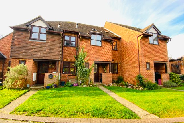Property For Sale In Gresham Park Road Old Woking Woking Gu22 Buy