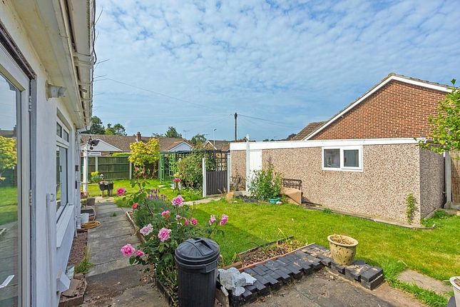 Chegworth Gardens, Tunstall, Sittingbourne, Kent ME10, 3 bedroom ...