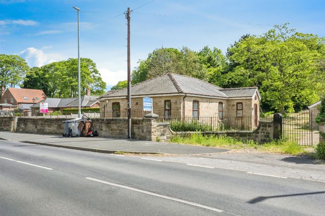 High Street, Thurnscoe, Rotherham S63, 3 bedroom detached bungalow for ...