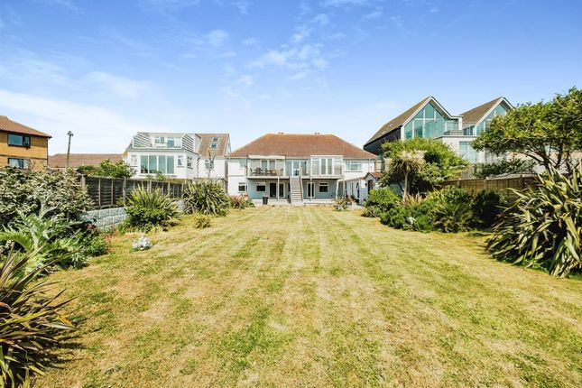 Homes for Sale in Lancing - Buy Property in Lancing - Primelocation