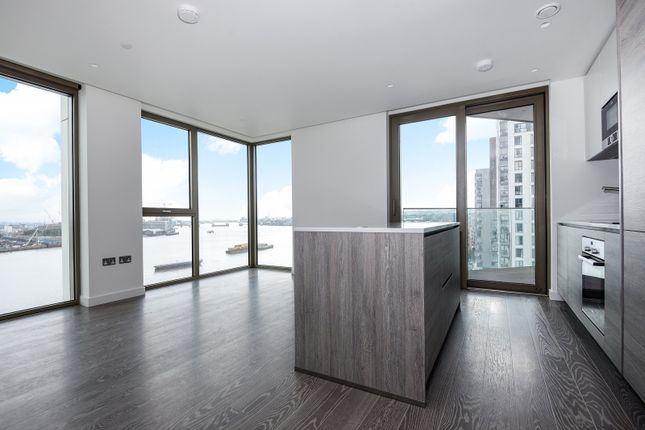 The Lighterman, Pilot Walk, Lower Riverside, Greenwich Peninsula SE10 ...