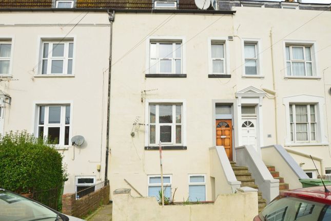 Victoria Grove, Folkestone, Kent CT20, 1 bedroom flat for sale ...