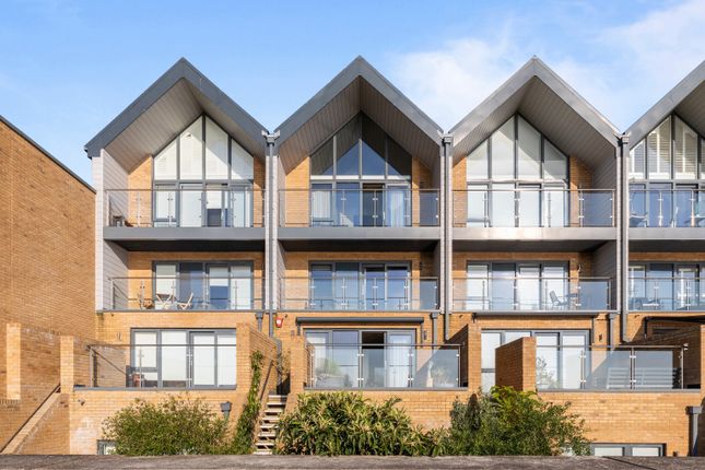 The Waterfront, Salt Marsh Road, Shoreham BN43, 4 bedroom terraced ...