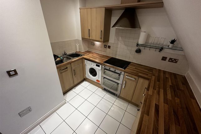 John Cullis Gardens, Leamington Spa CV32, 2 bedroom flat to rent ...