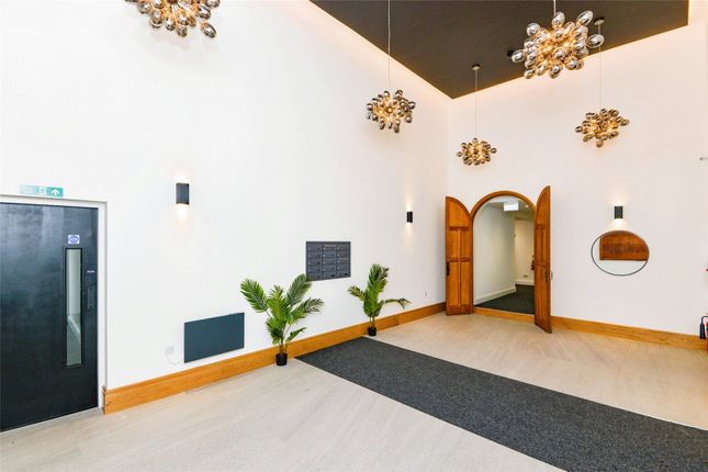 Broadway, Morecambe, Lancashire LA4, 2 bedroom flat for sale - 63627677 ...