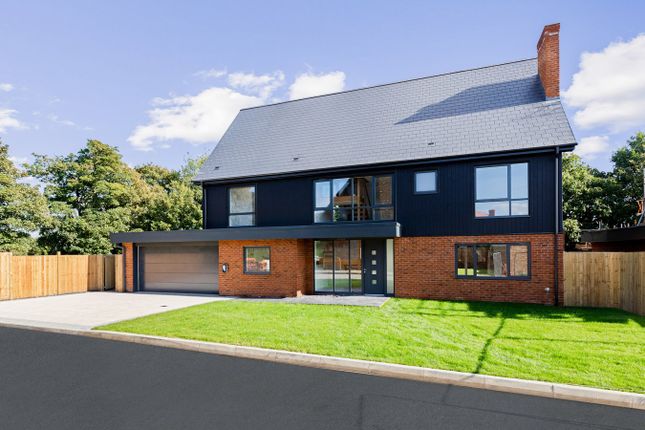 Wildflower Close, Fernfield Lane, Hawkinge, Folkestone CT18, 5 bedroom ...
