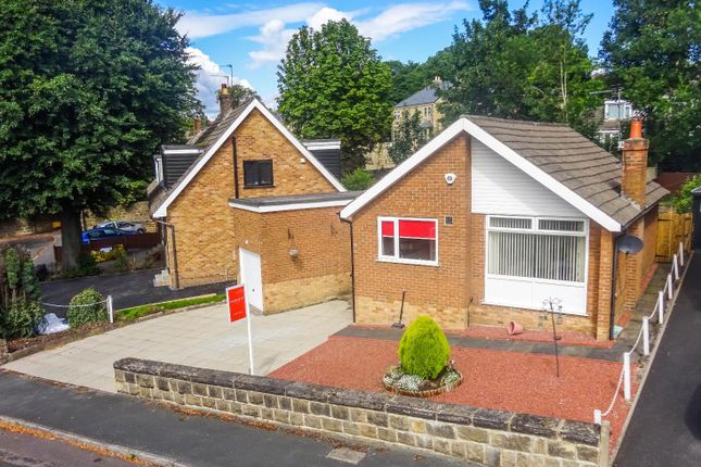 2 bed detached bungalow for sale in Oliver Hill, Horsforth, Leeds LS18 ...