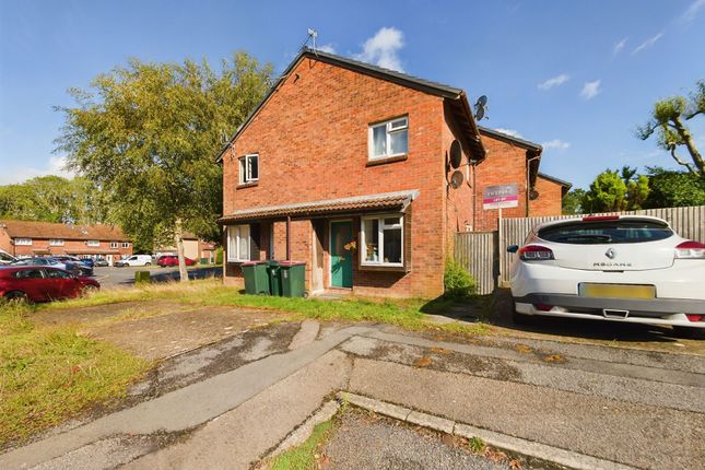 St. Andrews Road, Ifield RH11, 1 bedroom terraced house for sale ...