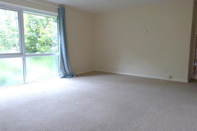 Capstan Ride, The Ridgeway, Enfield EN2, studio to rent - 67899615 ...