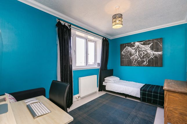 Walter Scott Avenue, The Inch, Edinburgh EH16, 3 bedroom end terrace ...