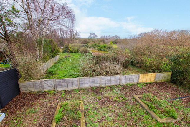 Holly Lane, Pilley, Lymington SO41, 3 bedroom detached house for sale ...