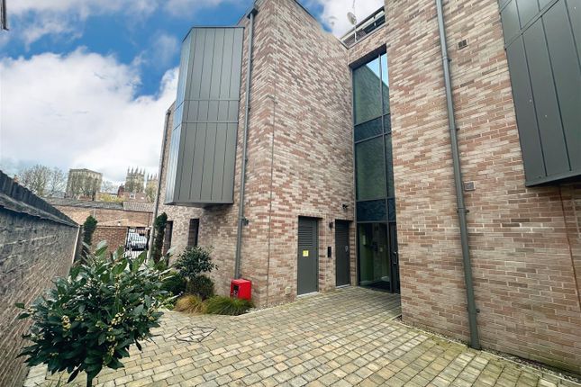 Bootham Row, York YO30, 1 bedroom flat for sale - 64415681 | PrimeLocation
